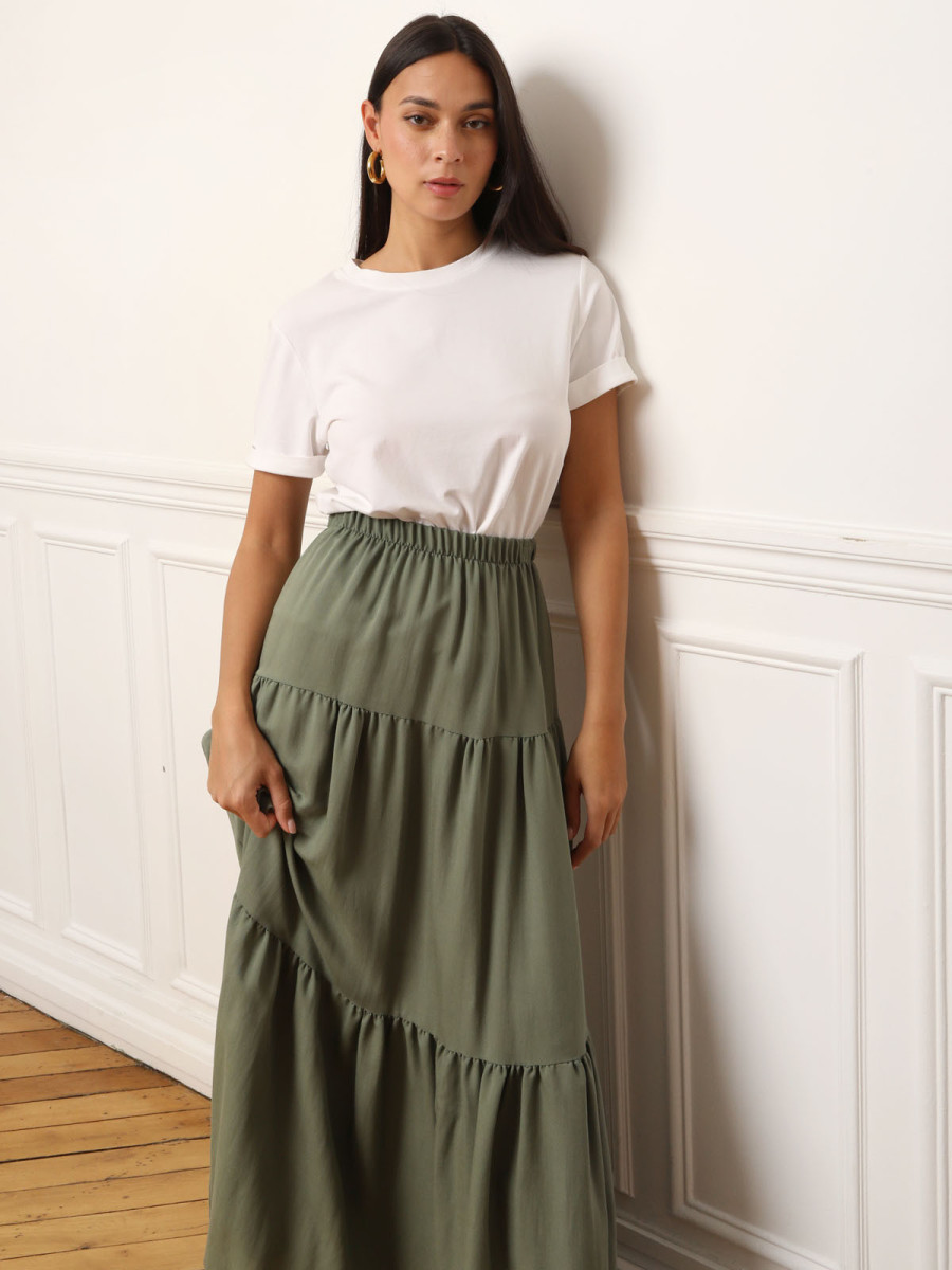Jupe longue kaki à volants style bohème